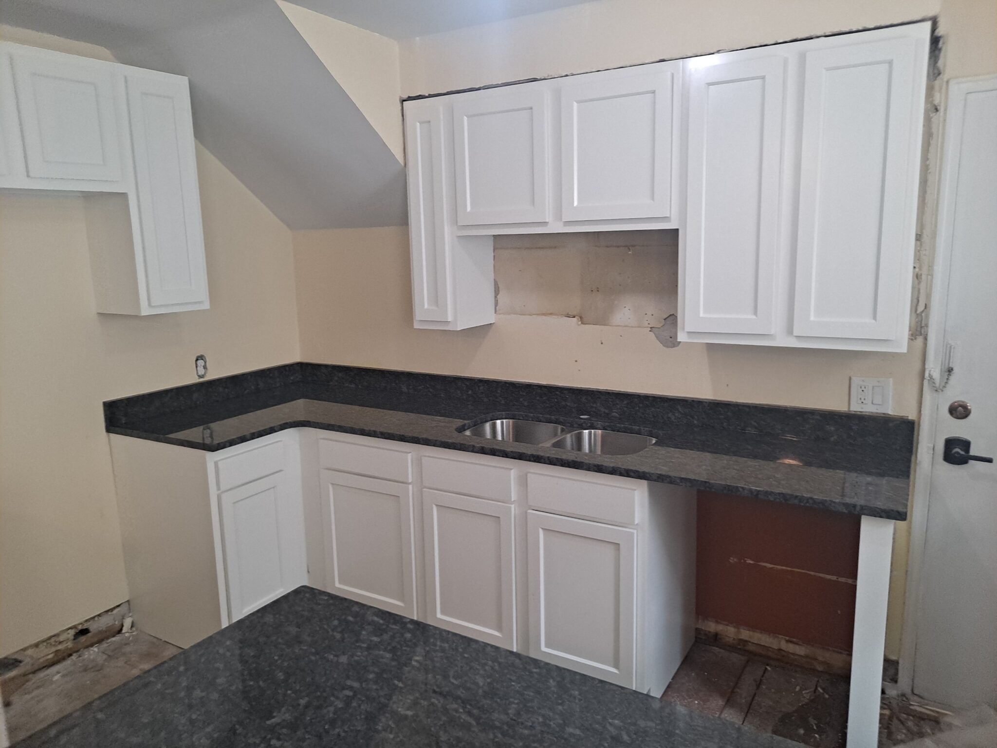 Granite Silver Pearl Polished - Granite America