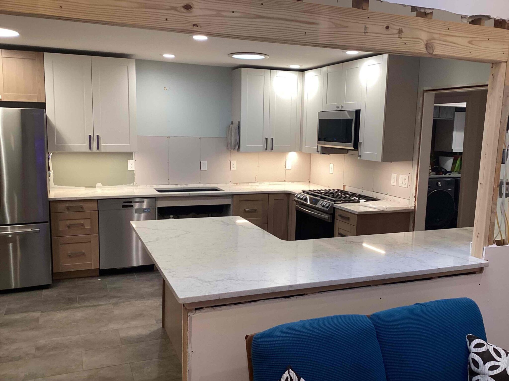 Anya Quartz Calacatta Vesuvio - Granite America