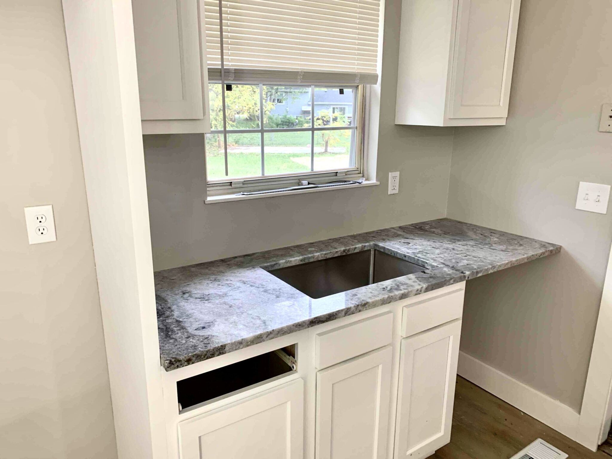 Dolomite Grey Fantasy - 3cm - Granite America